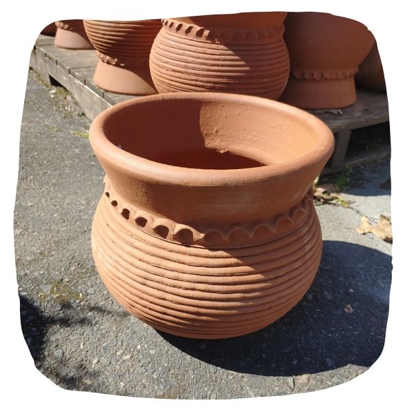 Terra Cotta Planter | 11" Short Jar, Round – Little Baja Home & Garden ...